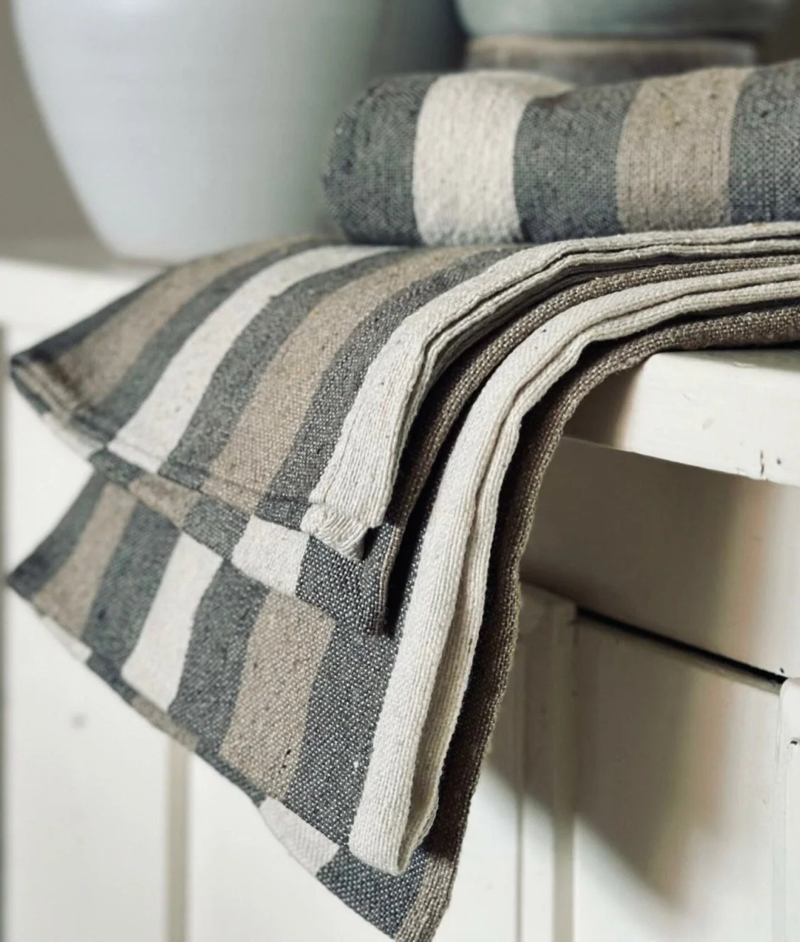 Diskborstställ i Trä & Metall | Fri frakt* | Köp här – VIAMAJA.SE