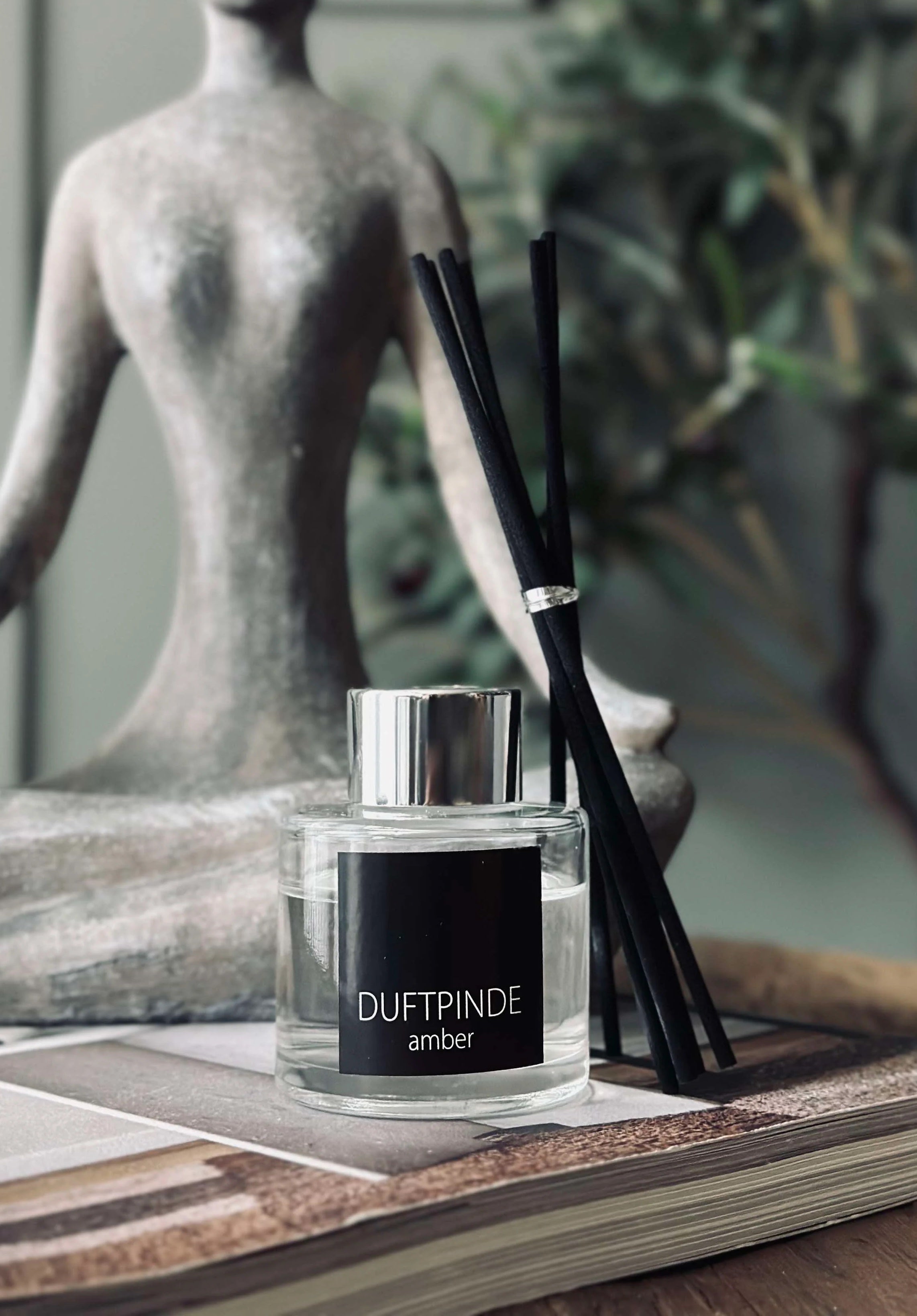 Doftpinnar | Skapa din unika doftmiljö idag | Köp här – VIAMAJA.SE